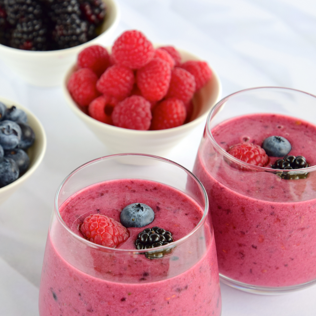 Refreshing Berry Protein Powder Smoothie – Kiwi Nutrition